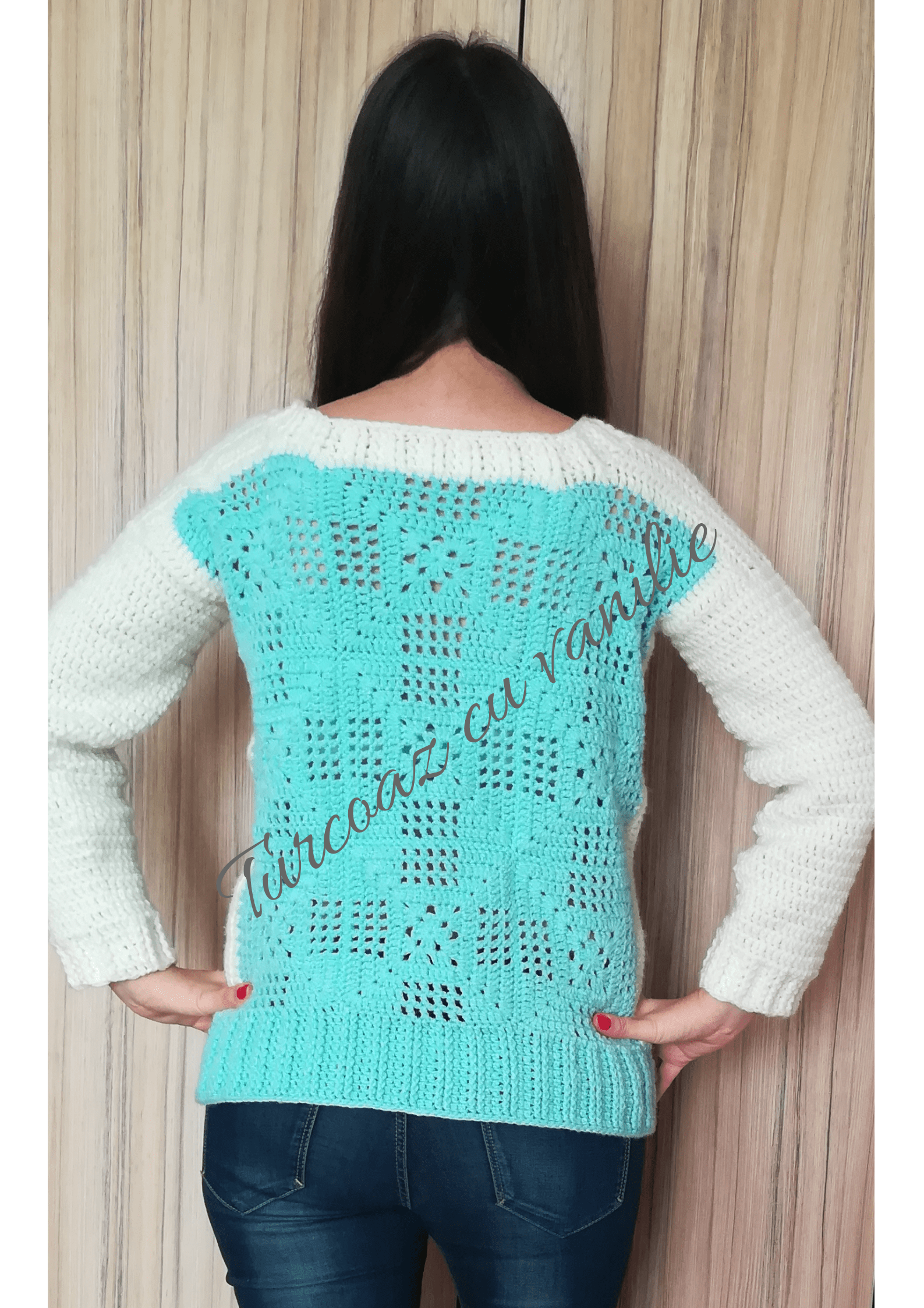 Granny squares sweater - Turquoise with Vanilla