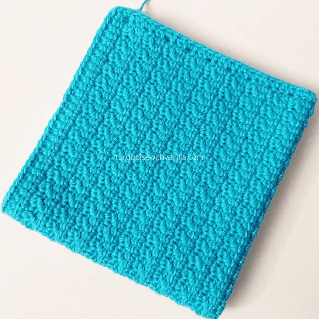 Turquoise with Vanilla - free crochet and knitting patterns