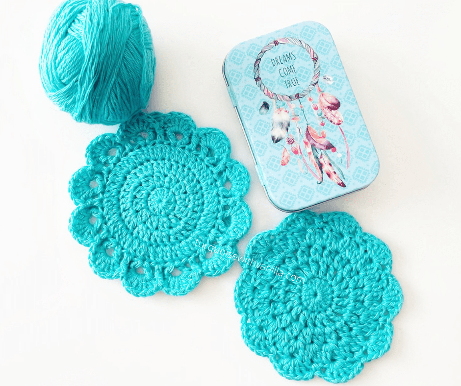 Crochet coaster set - Turquoise with Vanilla